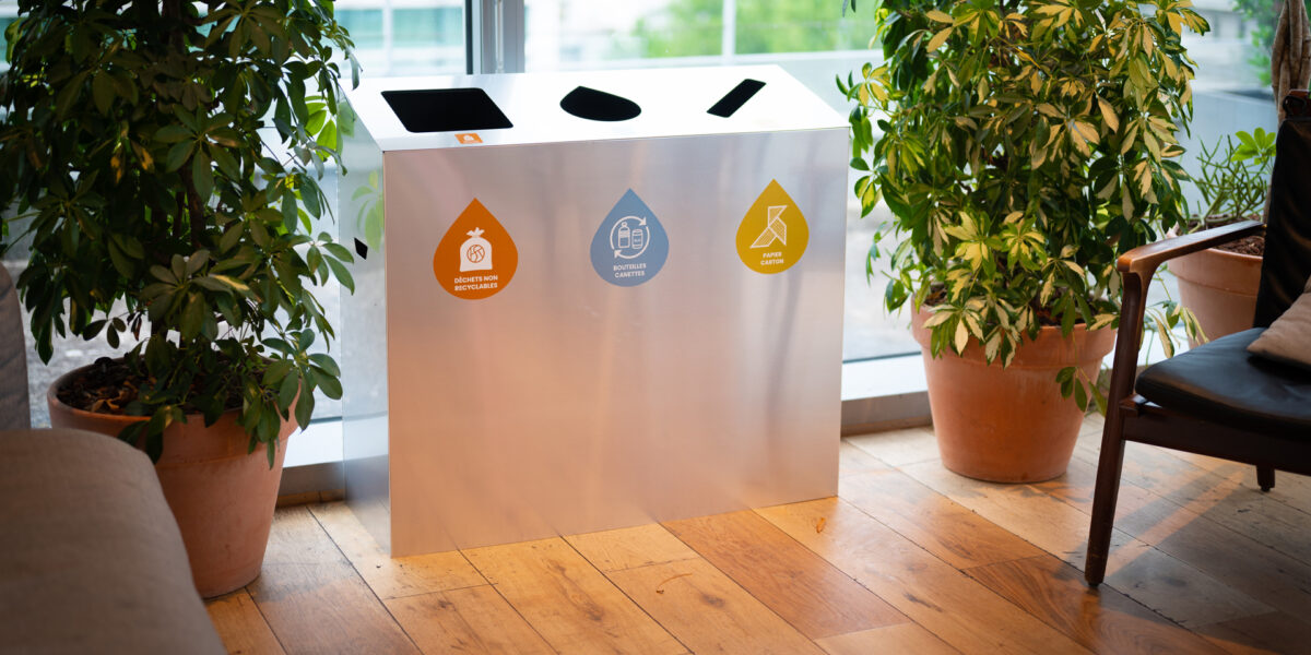 Guide complet des couleurs des poubelles de tri sélectif - Naturen